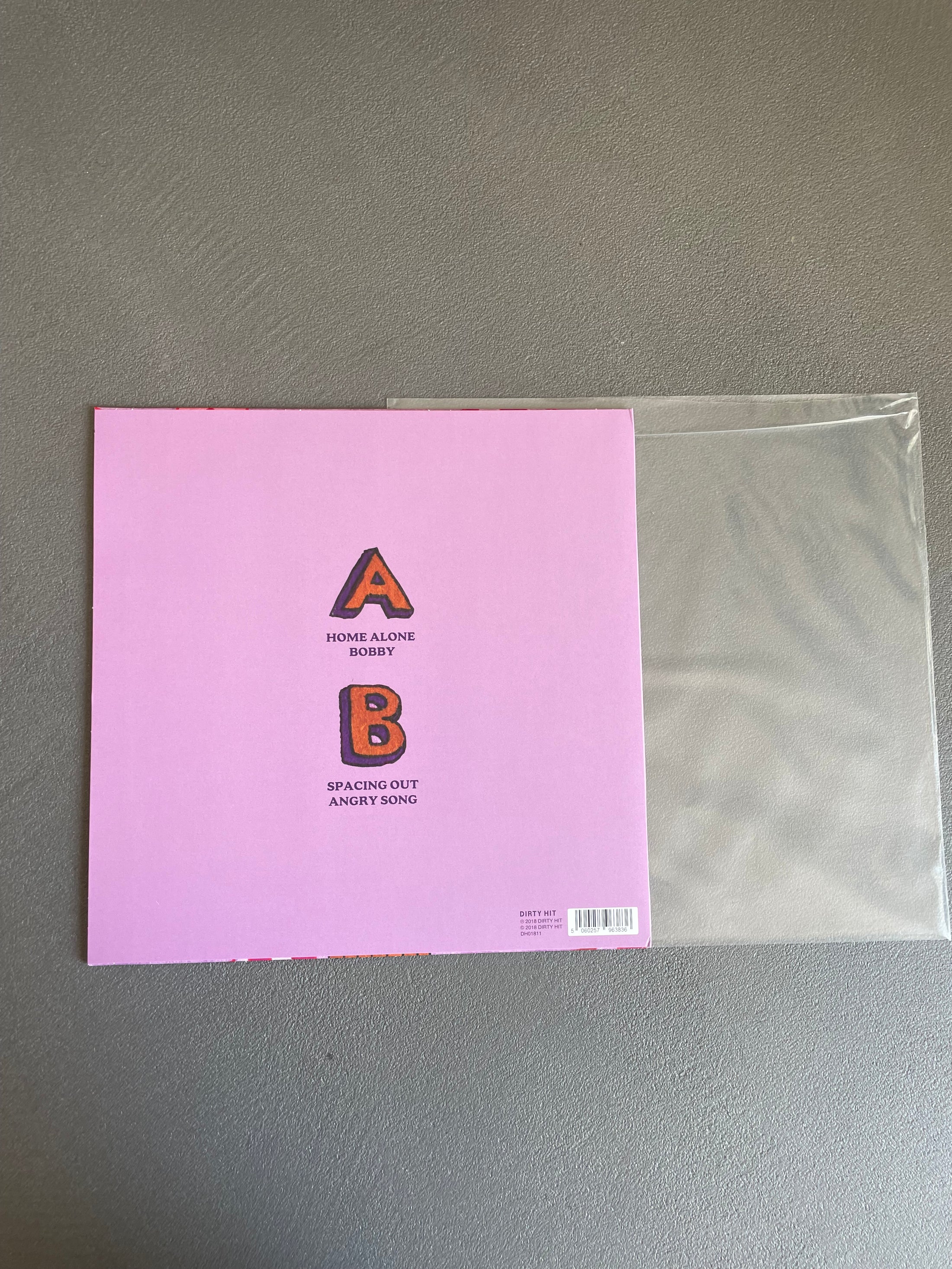 BEABADOOBEE LICE 12” VINYL [NEW] – TOMVINTAGE